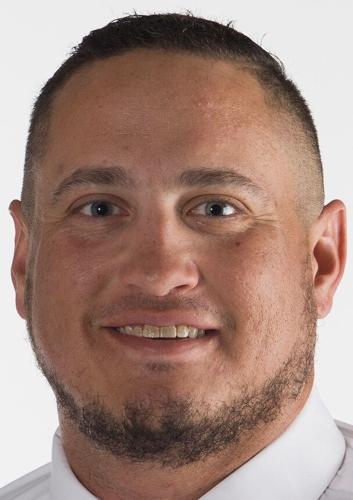 Rozzelle sets wins mark as Red Hawks sweep Bantams