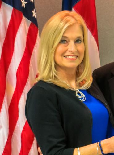 Incumbent Kim Sigmon wins in Republican primary