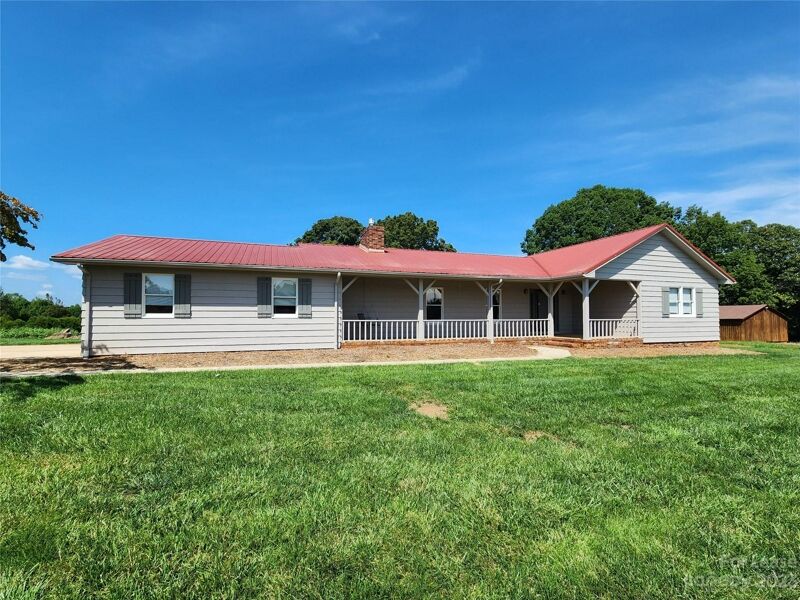 3 Bedroom Home in Catawba - $1,700