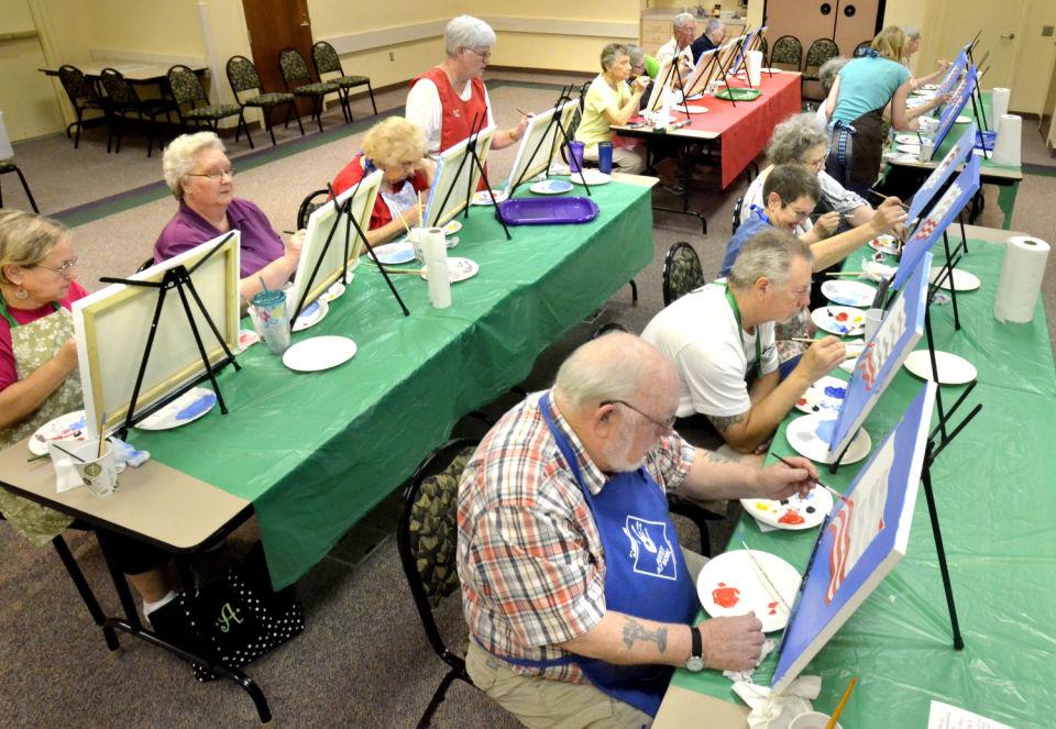 PHOTO GALLERY: Senior Artists