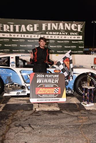 Bumgarner sweeps late model stocks at Hickory Motor Speedway