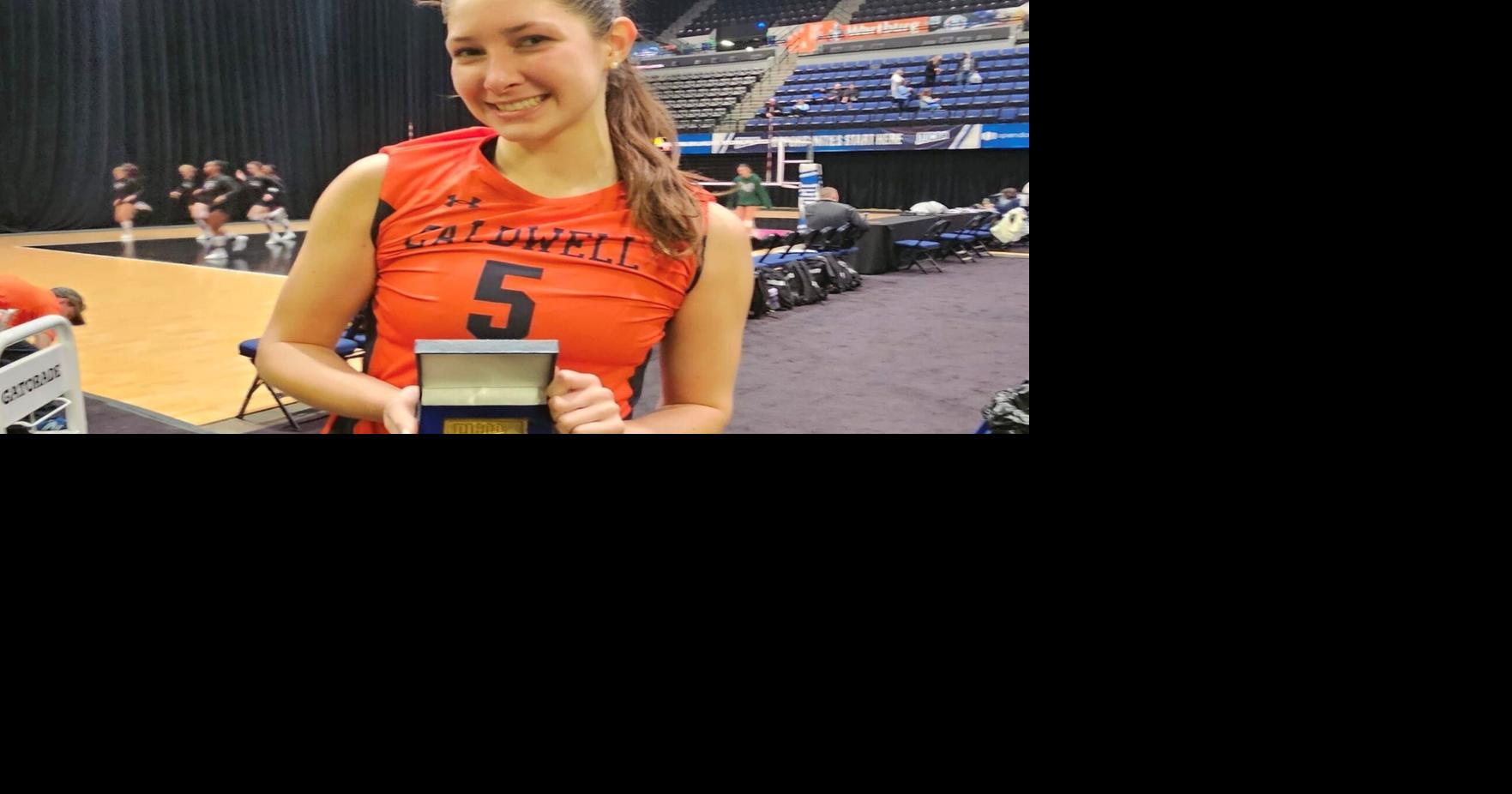 Former Foard volleyball player leads by example at Caldwell