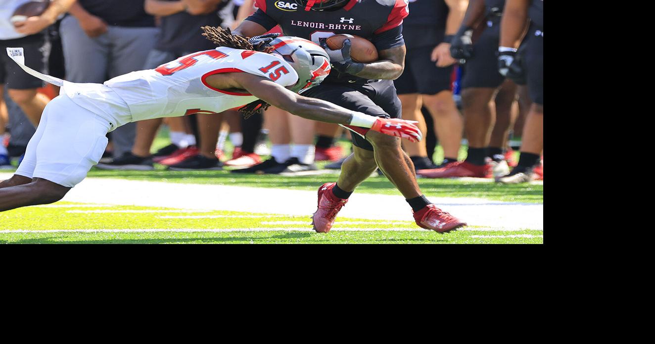 Lenoir-Rhyne football defeats UVA Wise