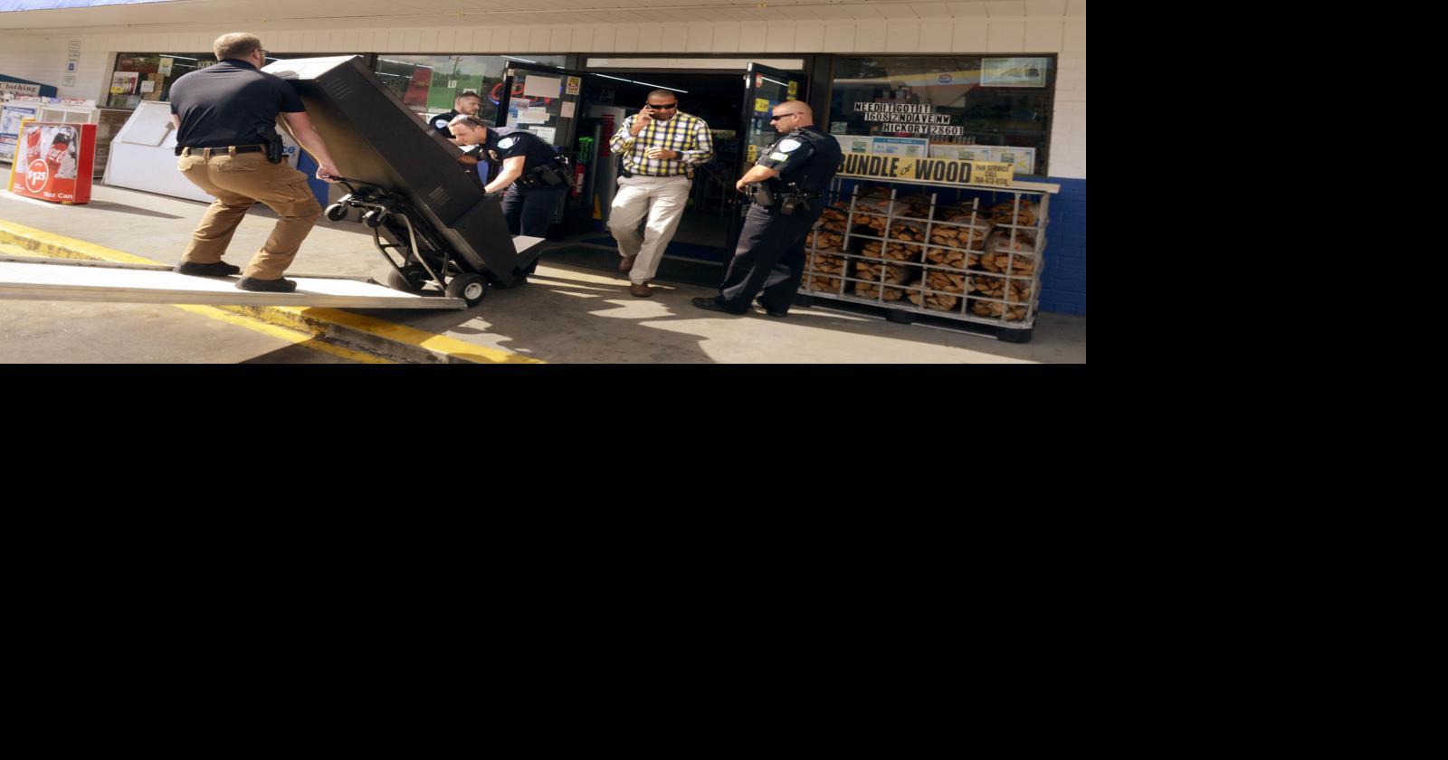 Hickory police confiscate gaming machines at convenience store