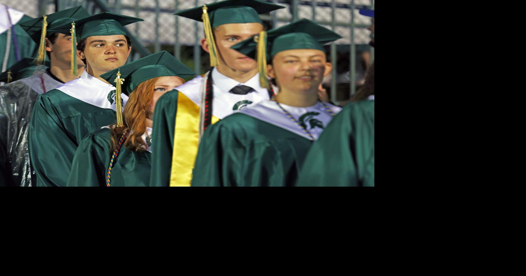 Bandys High graduation speaker: Learn from adversity