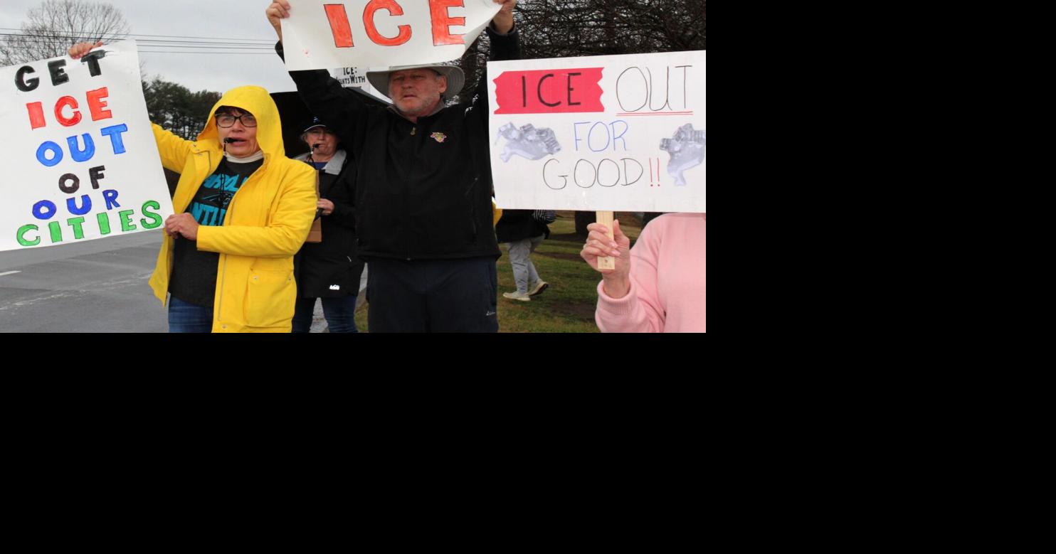 Hickory Indivisible group held protest Jan. 10 opposing ICE