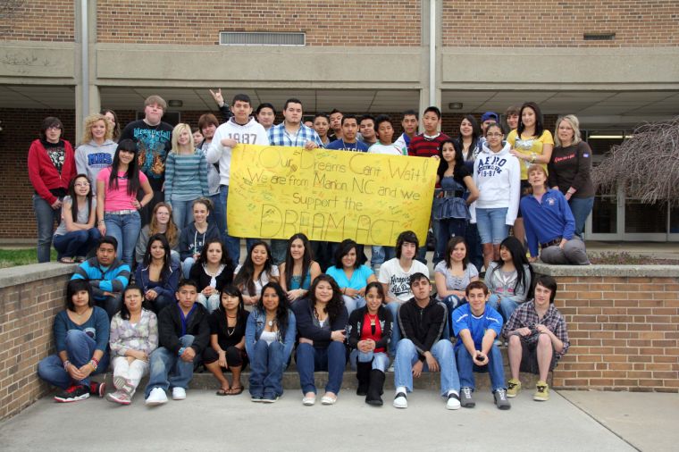 Student campaign draws flood of community support