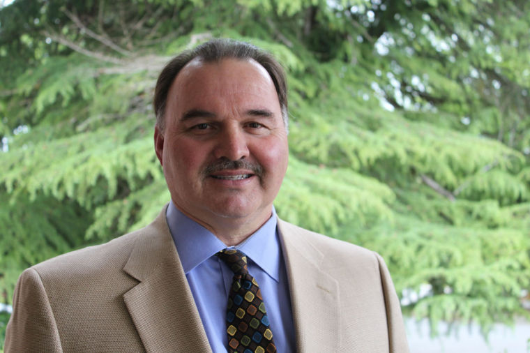 Hickory names Helms as head football coach, Lovette as new AD