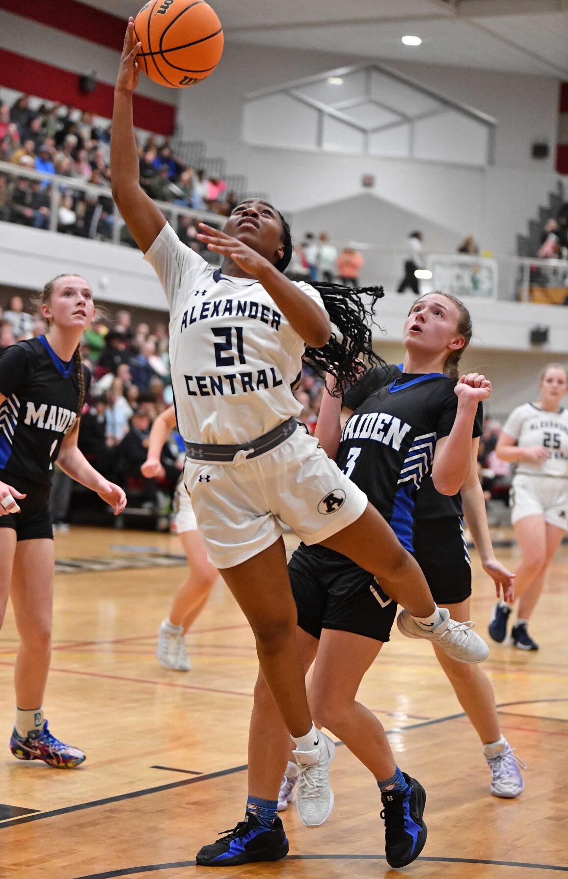 Maiden, Alexander head to high school basketball regional final