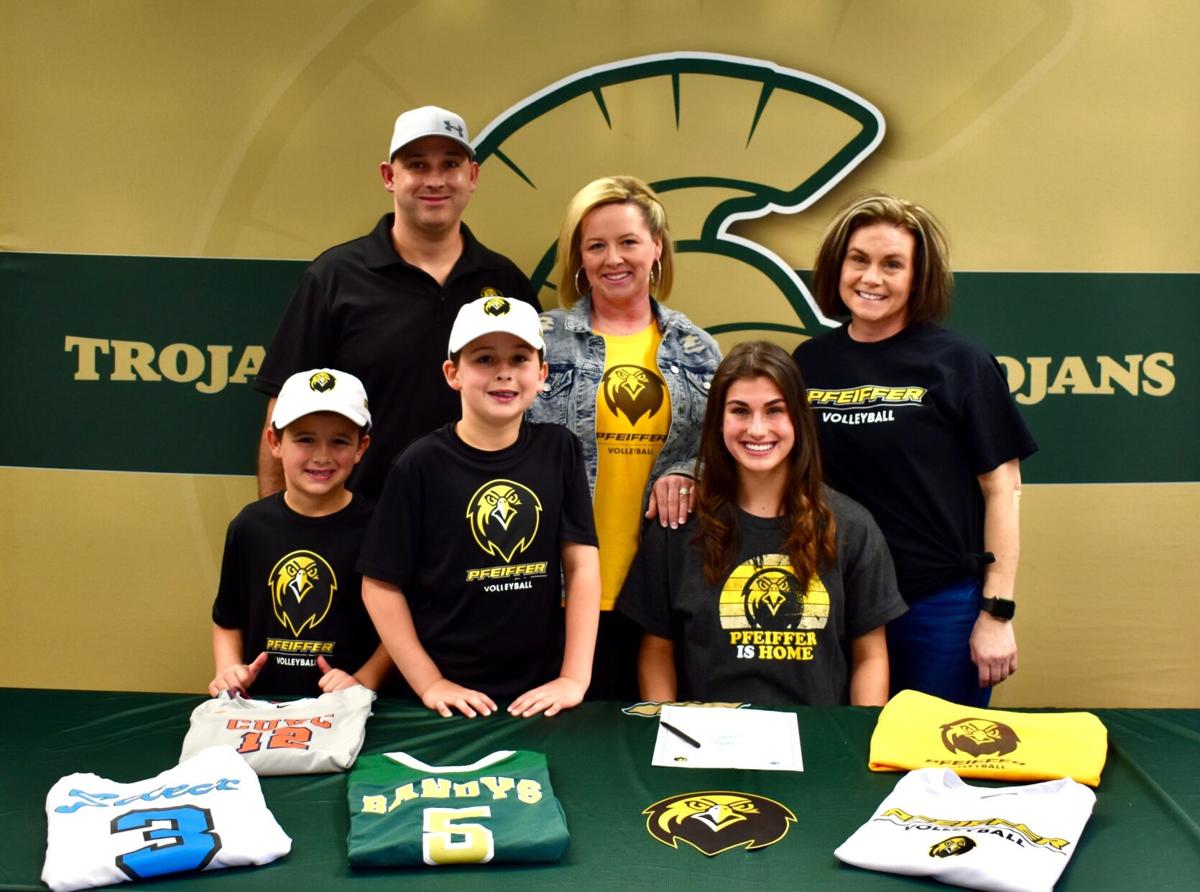 Bandys' Edwards signs with Pfeiffer for volleyball
