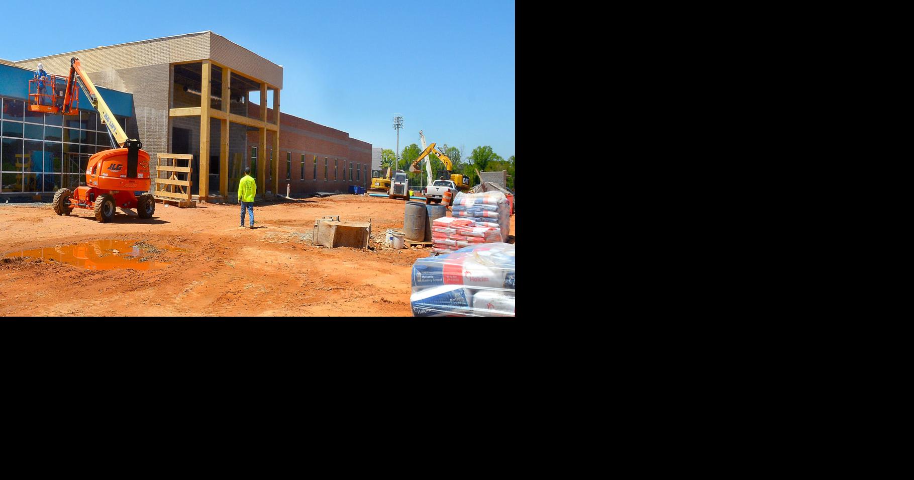 Road closed for St. Stephens High construction