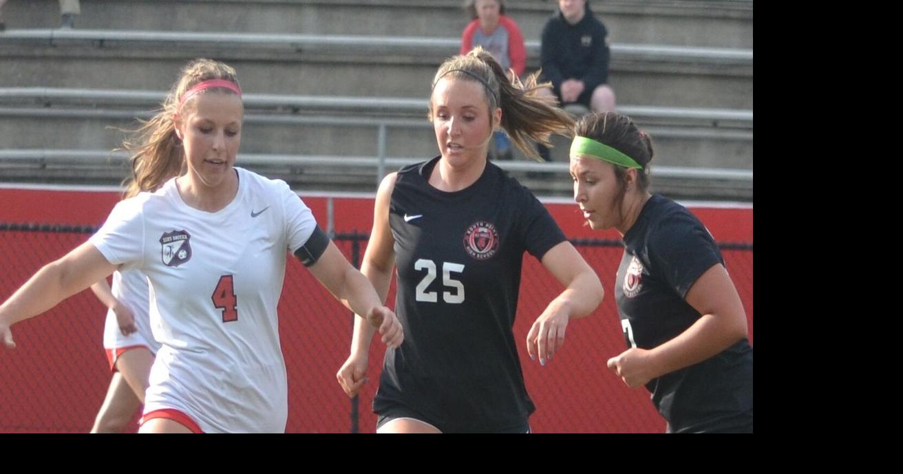 St. Stephens soccer falls at top-seeded South Point