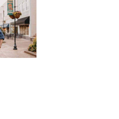 Hickory musician dies after collapsing during performance