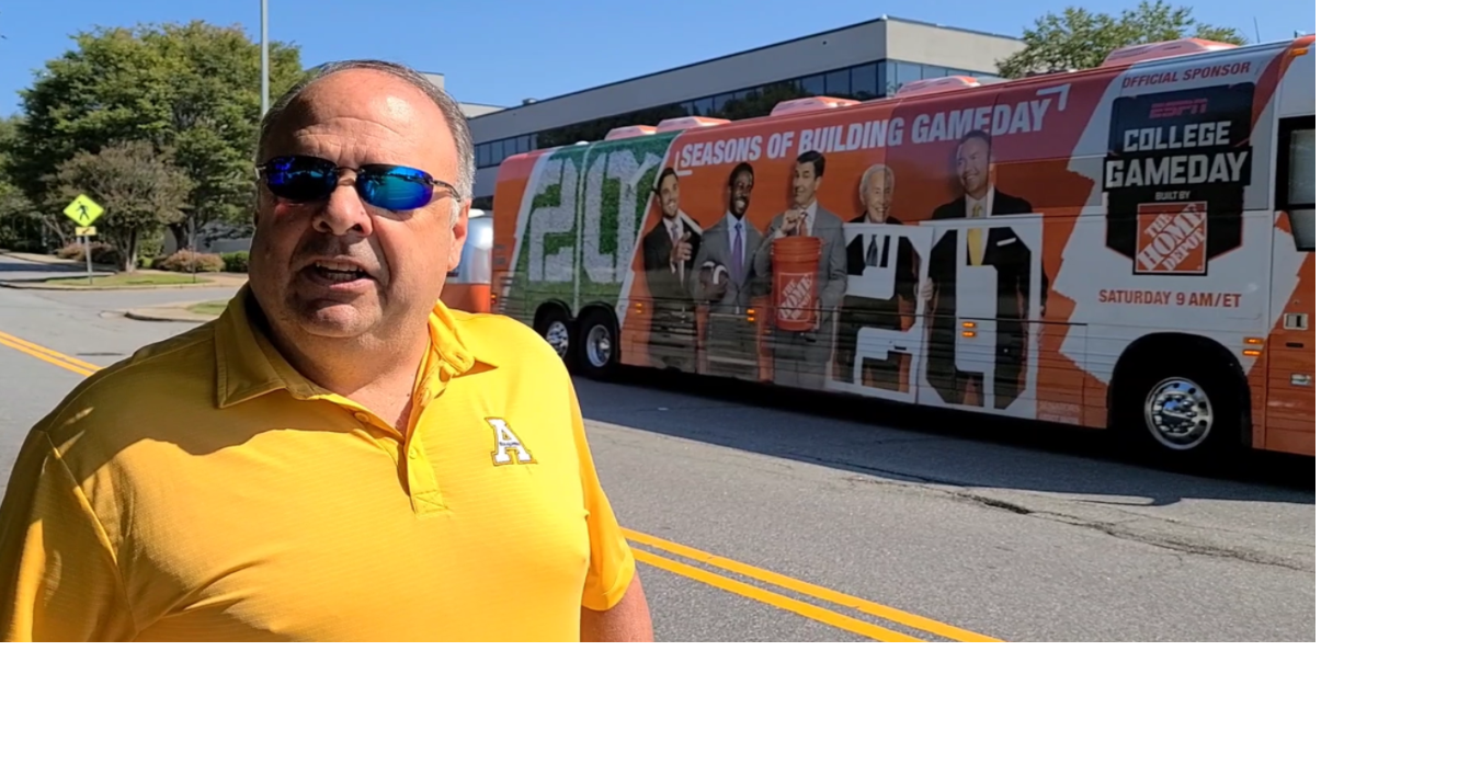 ESPN's 'College GameDay' bus stops in Hickory on way to Boone for App ...