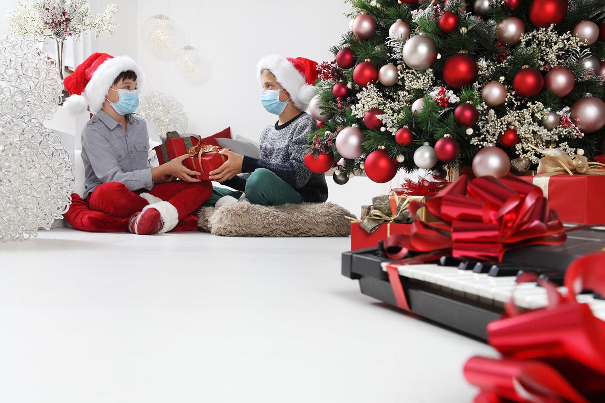Ex-etiquette: Alternating holidays makes it easier on everyone