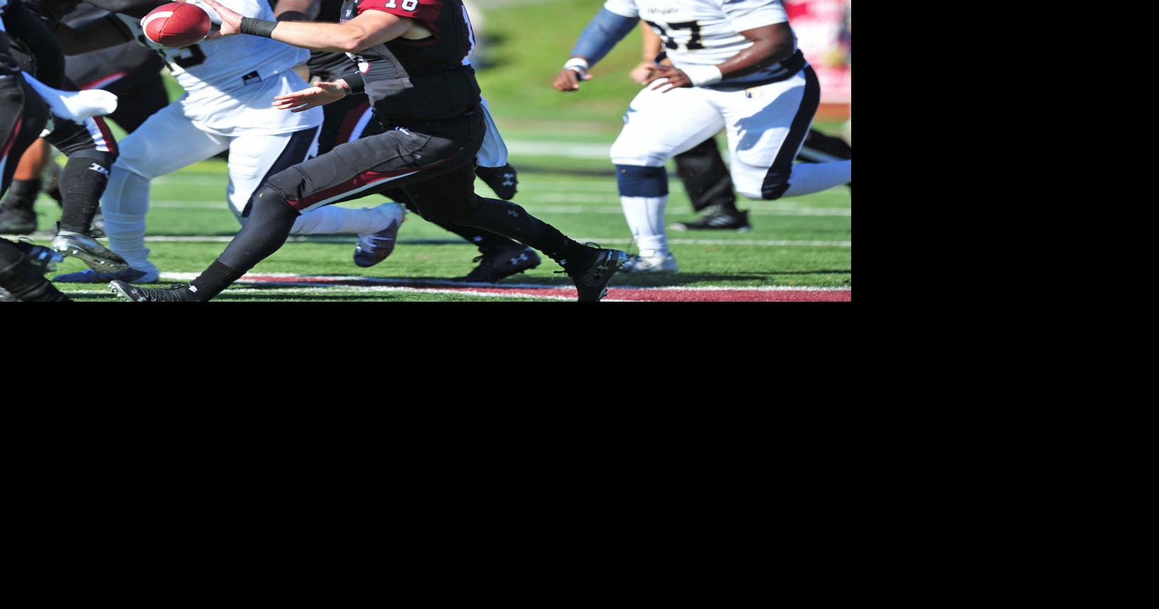 Wingate at Lenoir-Rhyne football