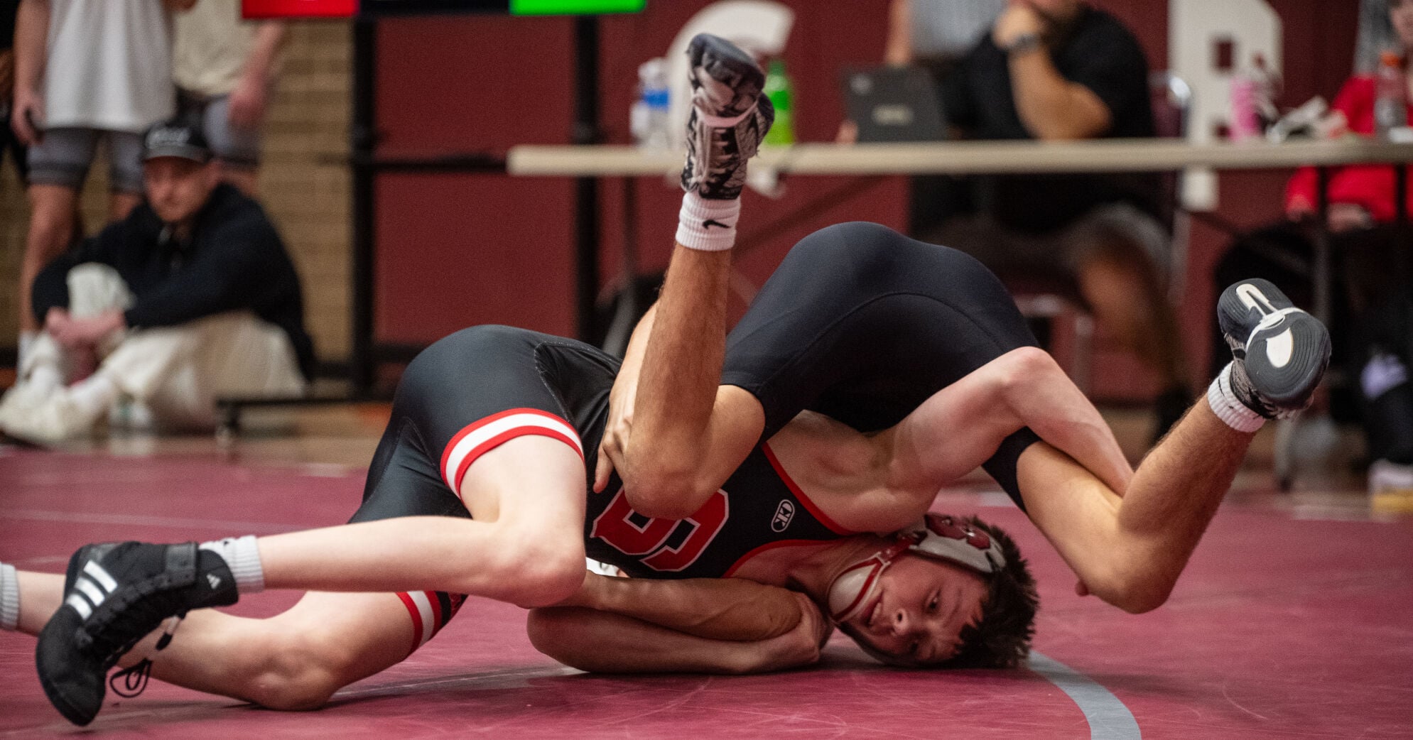 2 Catawba County high schools take conference wrestling titles