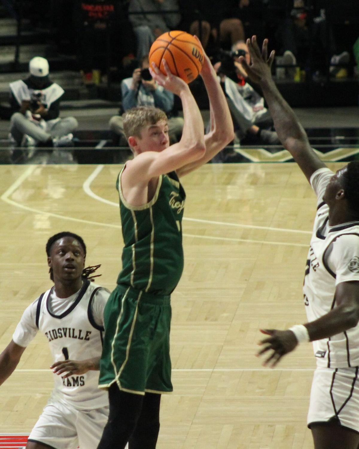 Catawba County NC Bandys basketball season ends in regional