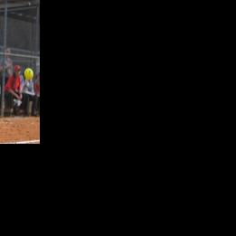 Red Hawk softball squad presents end of year honors