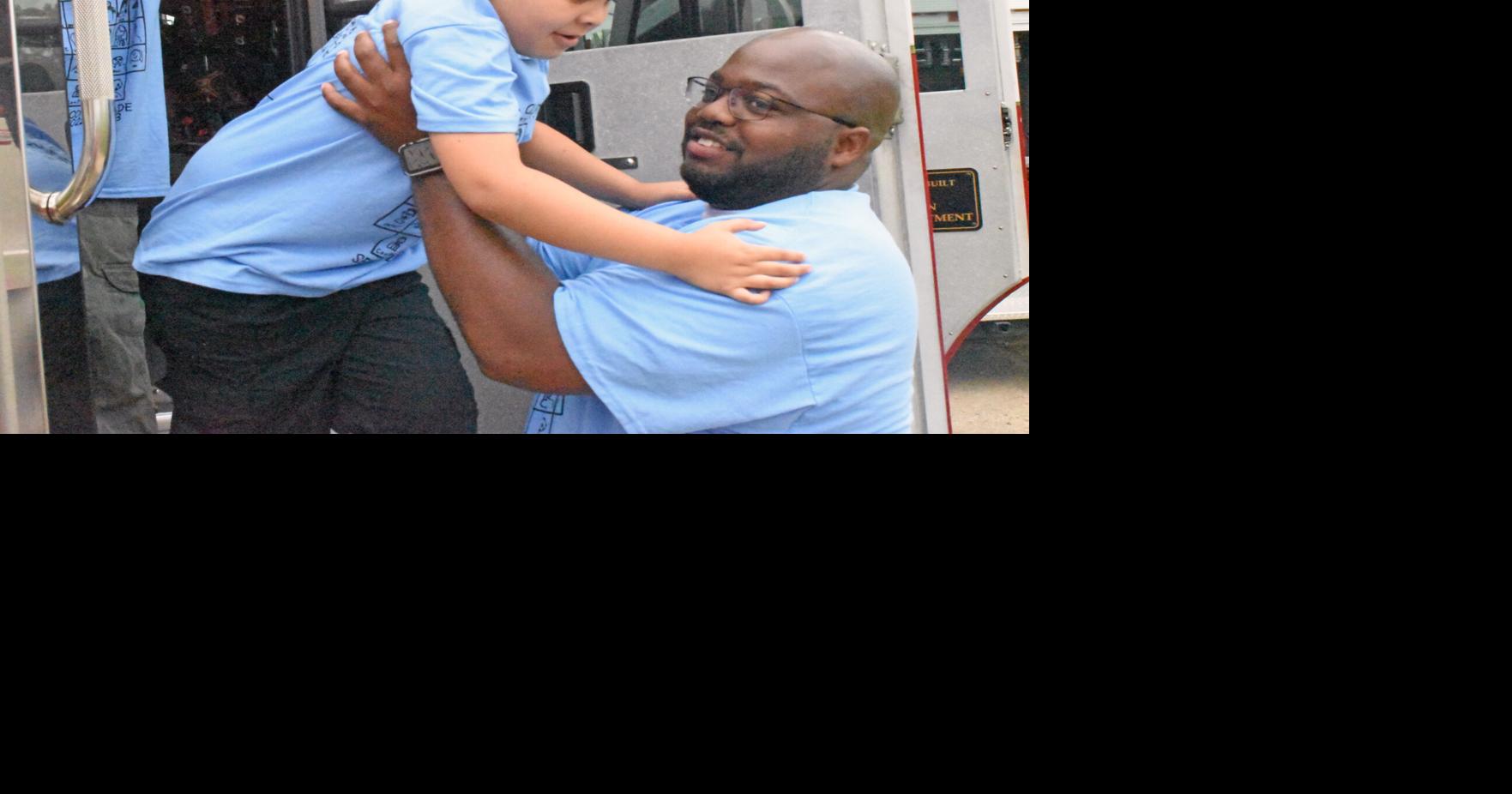 Second-graders, Maiden Police officers enjoy fun day at the park