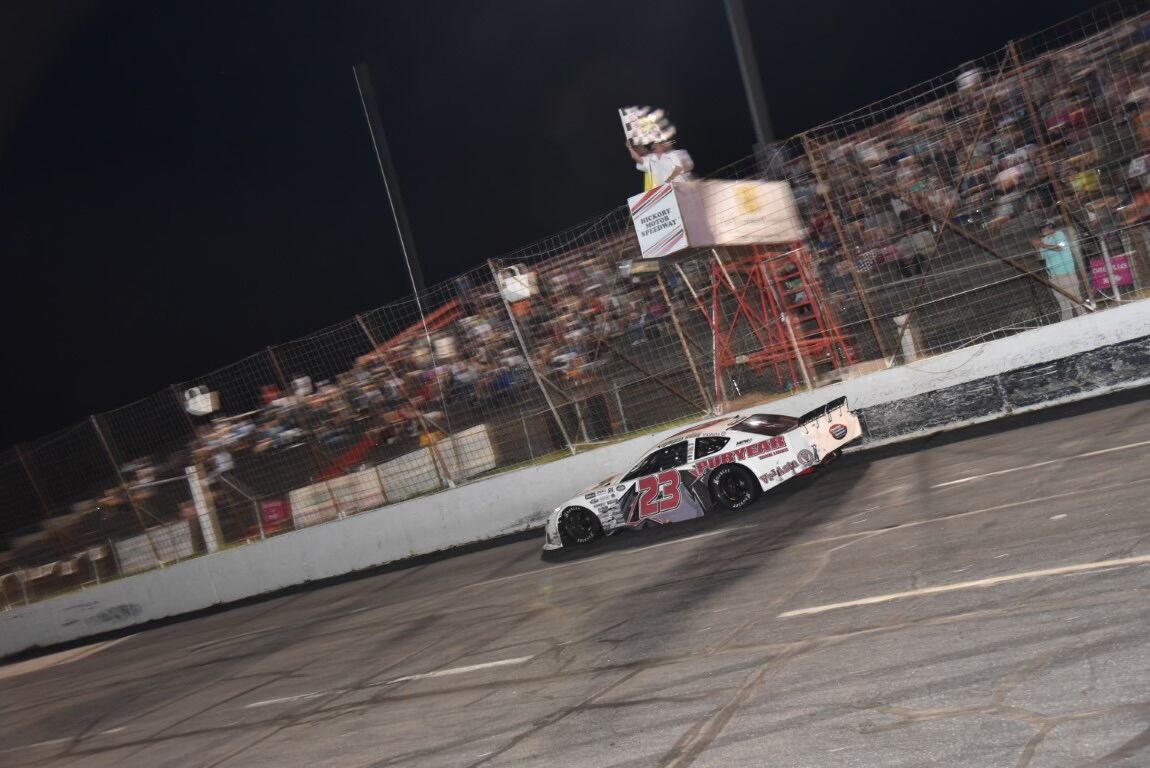 Brown wins Bobby Isaac race at Hickory Motor Speedway