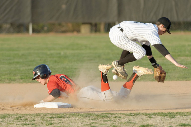 Late Hibriten runs doom Patton baseball on road