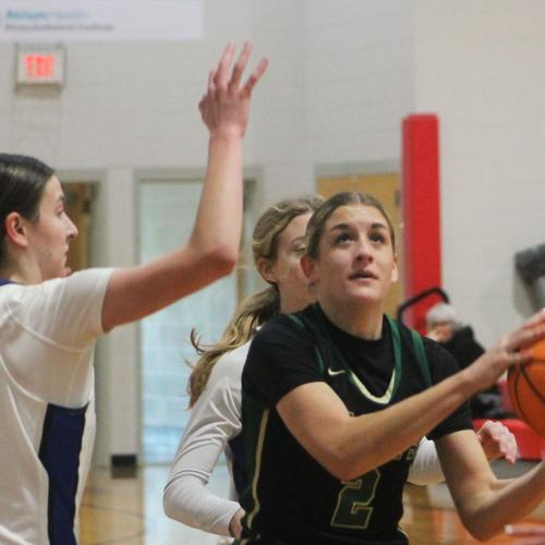 Bandys senior hits milestone, Maiden girls top East Lincoln