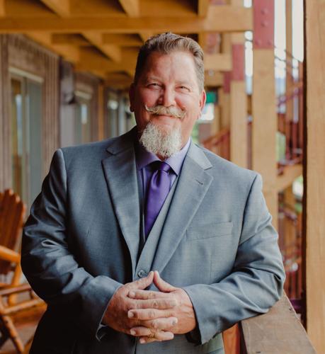 VSA Announces Orchestra Guest Conductor for Christmas by Candlelight ...