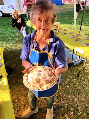 Apple Pie Sales Support Scholarships | Spotlight | highcountryspotlight.com