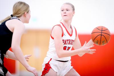 Larson, Satrom lead Patriots to blowout win in Konschak’s debut ...
