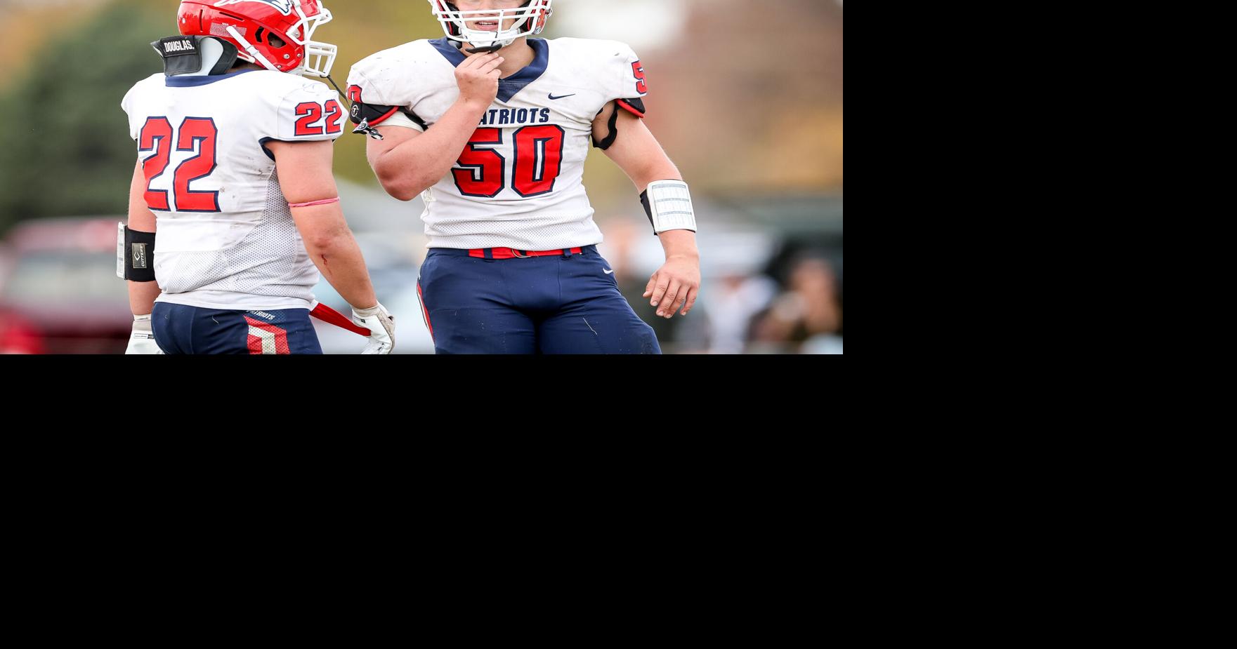 Comets sign 28 in-state players, add Folland, UND OL transfer | Sports ...