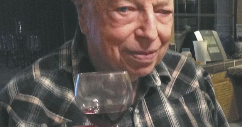 Robert Tonn | Obituaries | hillsborobanner.com