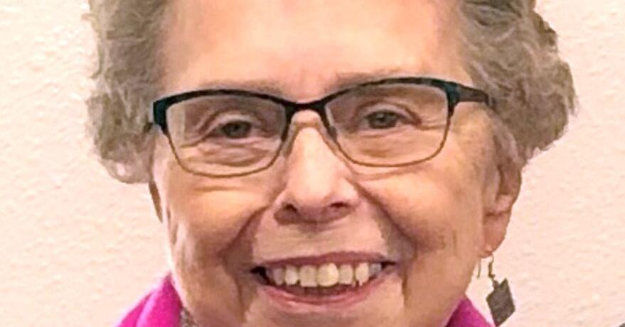 Sandra Moen | Obituaries | hillsborobanner.com