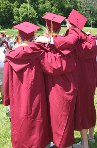 Waterloo High School 2017 graduation program | Featured | hngnews.com