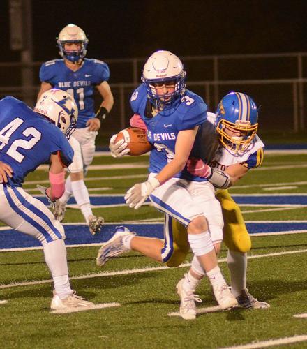Football: Blue Devils maul Mauston in playoff victory | Sports ...