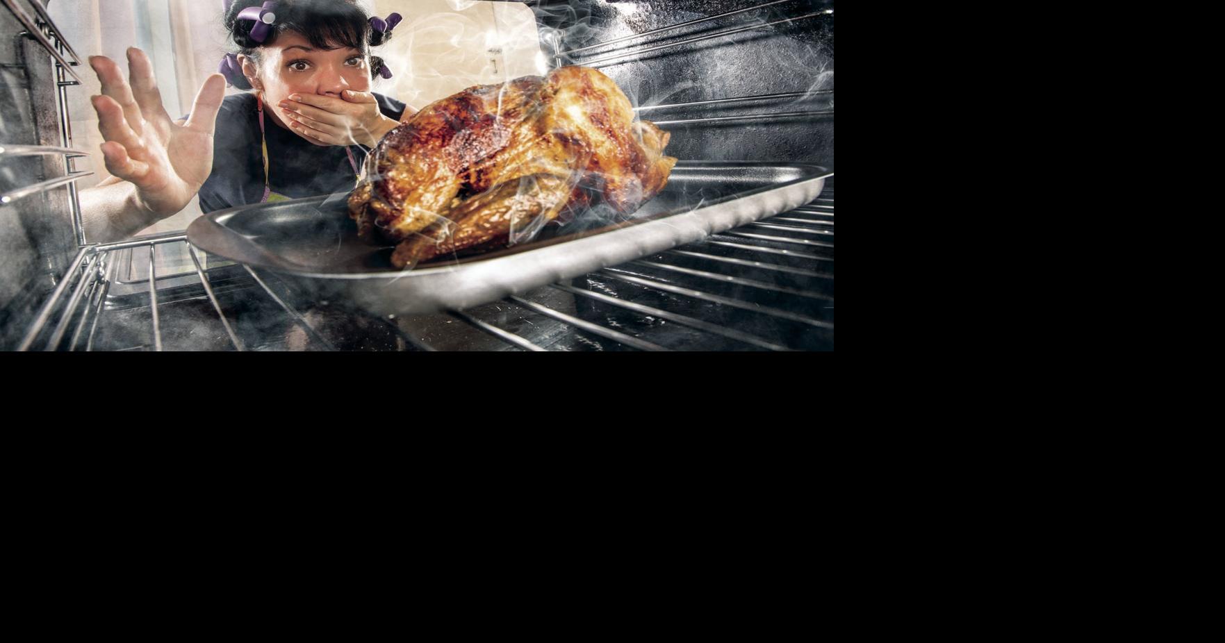 The turkey is burning . . . and other Thanksgiving disasters ...