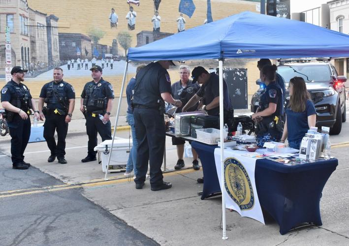Hundreds engage with City, Police at National Night out in Sun Prairie ...