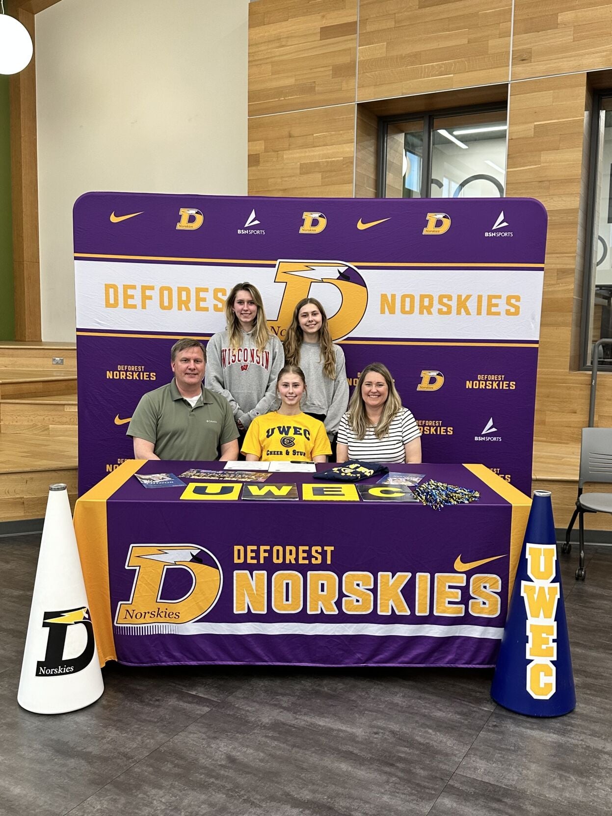 Signing Day: John Chujor and Madison Moe to attend UW-Eau Claire to ...