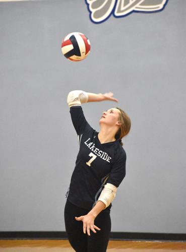 WIAA volleyball: Lakeside breezes past Carmen Northwest in playoff ...