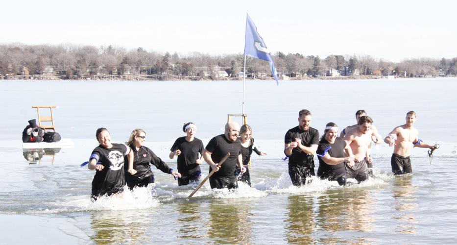 Dipping for Dozer | Local | hngnews.com