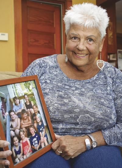 Tribune Profile: Carol Maas: She's the banana bread lady | Arts And ...