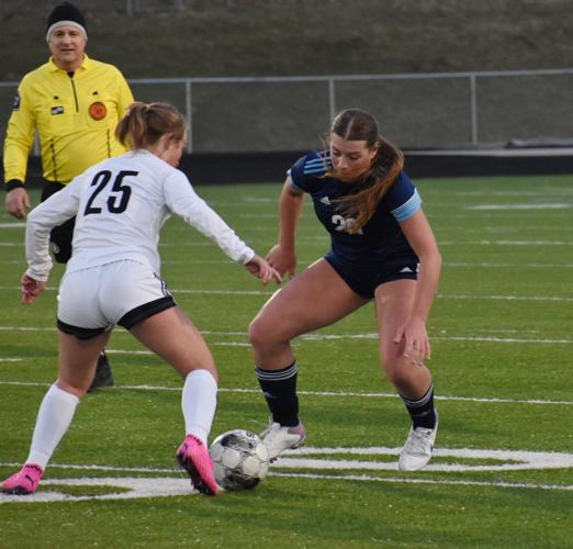 McFarland girls soccer defeated by Waunakee; victorious over Clinton ...