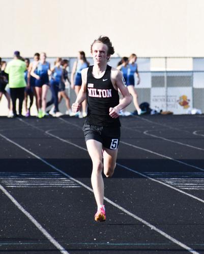 Track teams compete in McFarland quadrangular | Track | hngnews.com