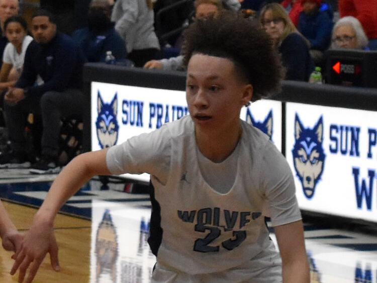 Junior class ready to lead Sun Prairie West girls basketball | Sun ...