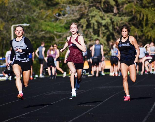 Deerfield girls track and field wins Deerfield Classic for second ...