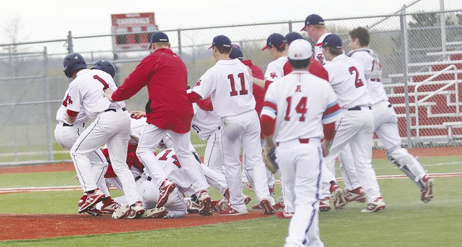 Walk-off win! | Sun Prairie Star | hngnews.com