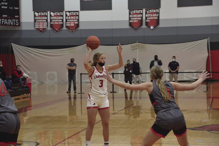 Cardinals win opener in sloppy fashion | Sun Prairie Star | hngnews.com