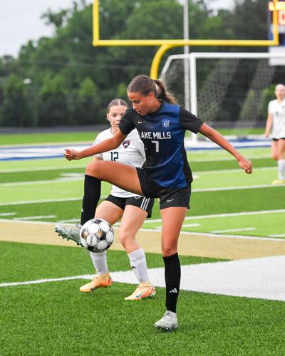 WIAA Girls Soccer: Lake Mills threatens until very end in 1-0 sectional ...