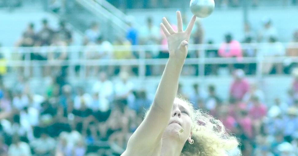 Track and field: Landerud wins final two throwing medals; McFarland ...