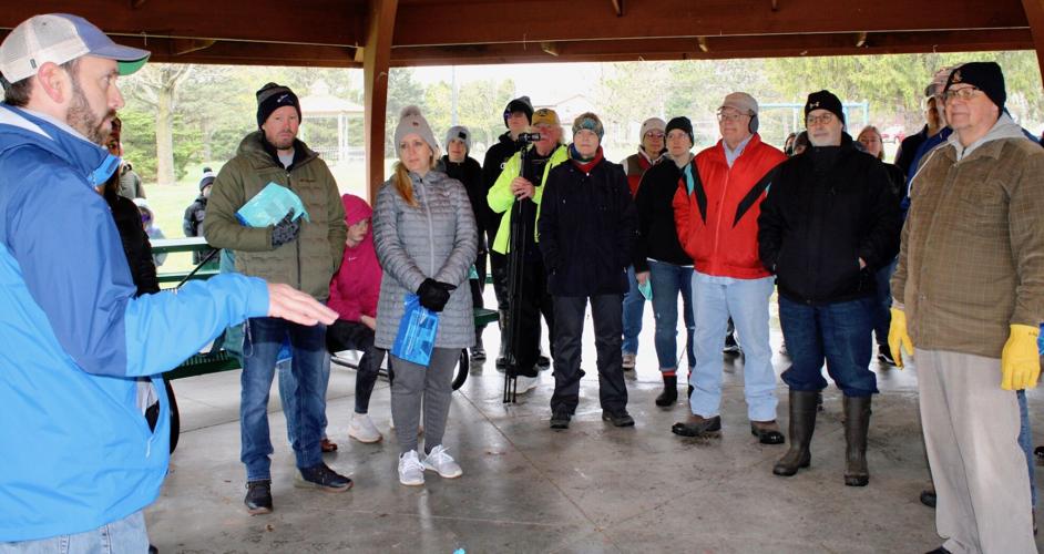 Sun Prairie Parks Friends fight pollution -- and snow -- during parks ...